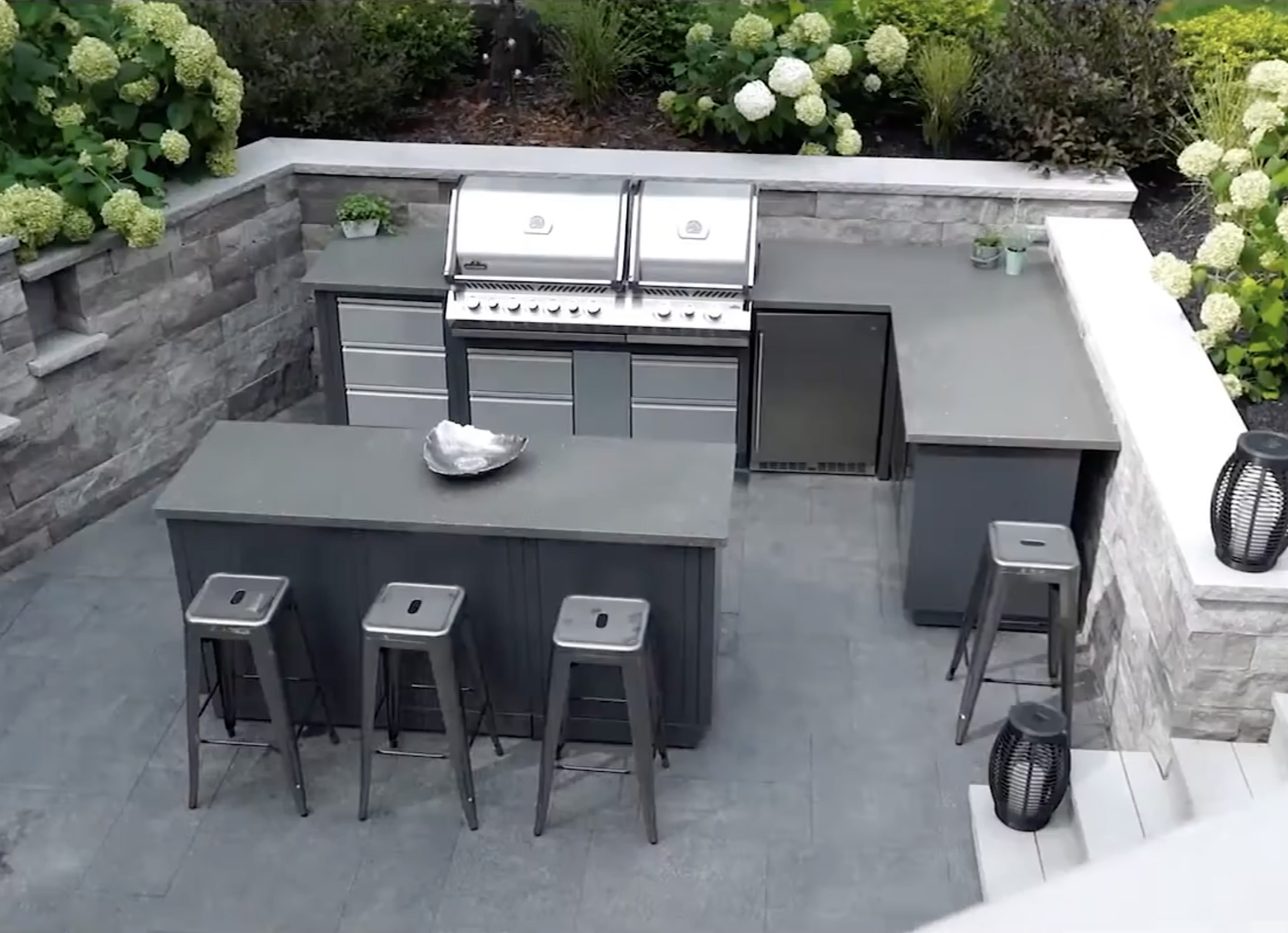 MOBILIARIO Y MAQUINARIA DE GAMA ALTA PARA BARBACOAS. PROYECTOS ...